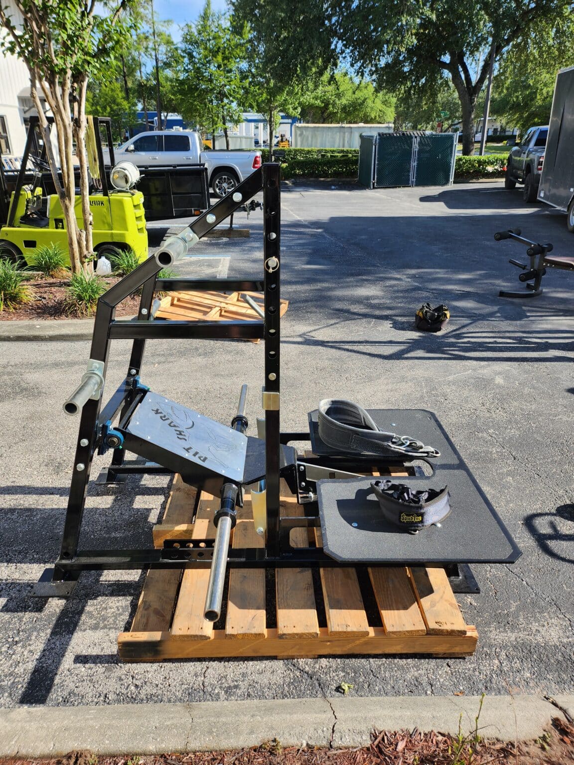 Pit Shark Belt Squat - ReFit Nation