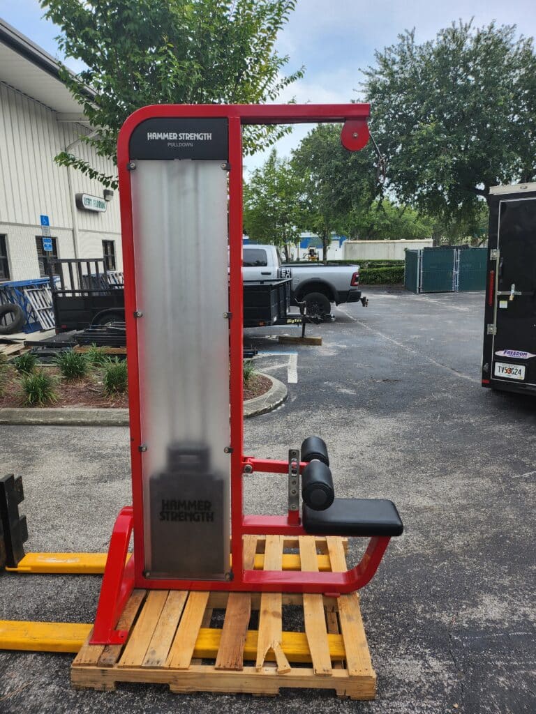 Hammer Strength Lat Pulldown - ReFit Nation