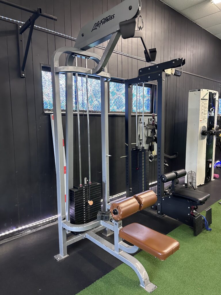 Life Fitness Lat Pulldown 300lb Stack - ReFit Nation