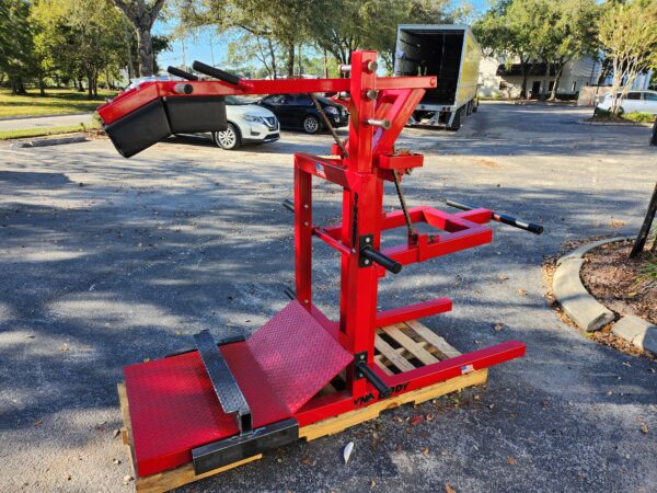 Dynabody Super Squat Machine - ReFit Nation